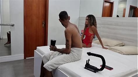 Karina Mello Model Page