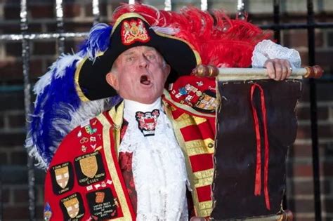Plymouths Official Town Crier For Mayflower 2020 Set To Be Decided