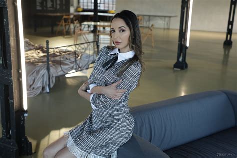 Lusty Girl Francys Belle Gets Banged Anally 14 Photos