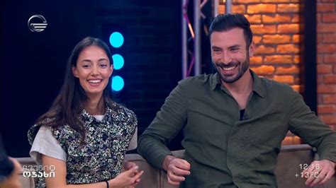 ანდრია გველესიანი მეუღლესთან მაიკო ვაწაძესთან ერთად მათი სიყვარულის ისტორიის შესახებ „ჩვენს