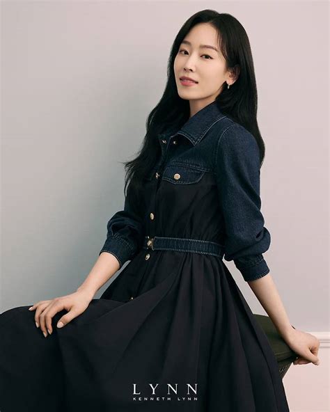 서현진 단아하고 고혹적인 가을 여신 극강의 아름다움 가을 드뮤어룩 스타와 패션