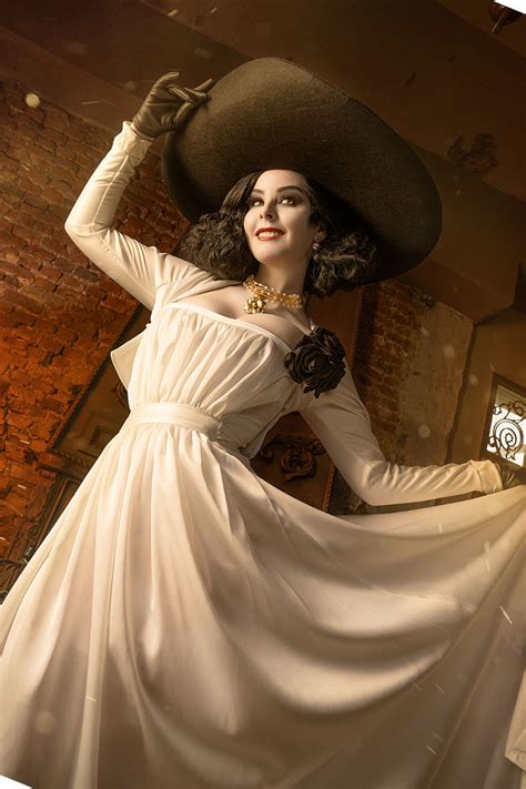 Lady Dimitrescu From Resident Evil Village Daily Cosplay Com