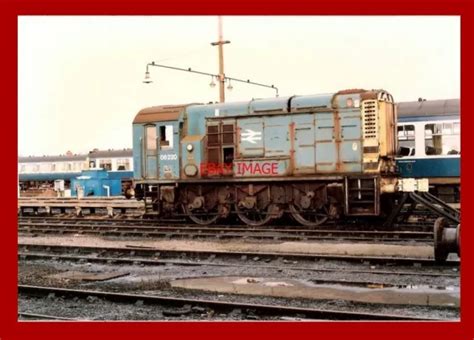 Photo Br Class 08 Shunter Loco No 08220 £1 65 Picclick Uk