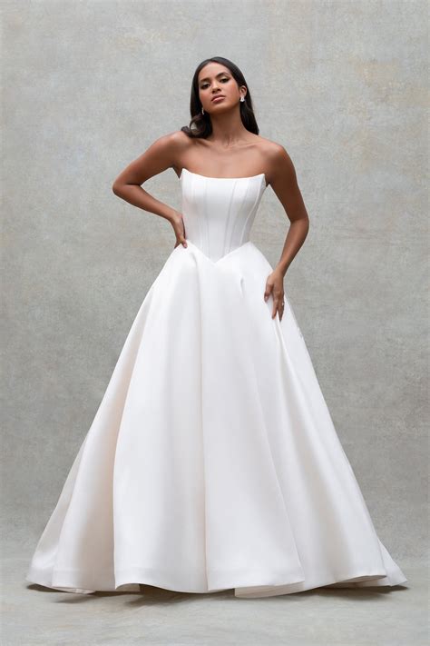 E519 Flora Allure Bridals