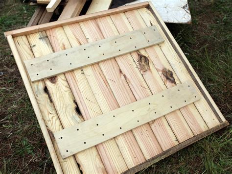 How To Build A Rustic Checkerboard Table How Tos Diy