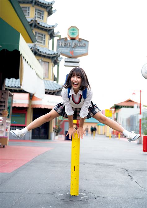 寺本莉緒 1st 写真集「curiosity」 微图坊