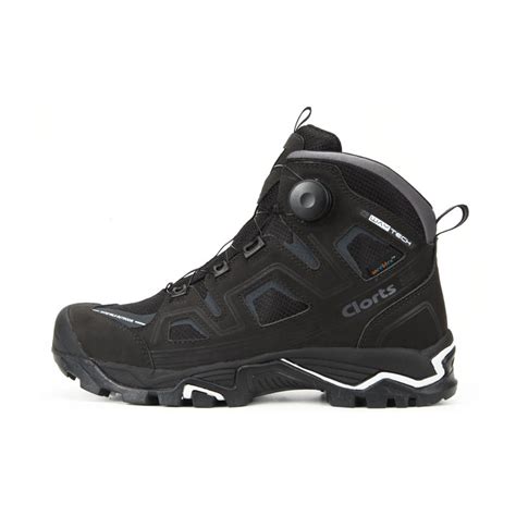 صفحه نخست کفش کوه و طبیعتگردی کلارتس