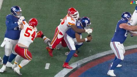 Kansas City Chiefs Defensive End Chris Jones First Sack Of 2025 Nfl