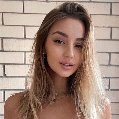Mary Nabokova Fan Video Russian Fashion Beautiful Celebrities
