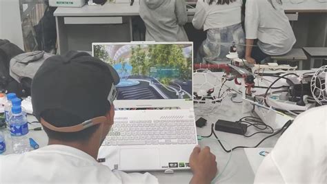 智能与信息工程学院无人机飞行协会成功举办2023年秋季无人机模拟飞行比赛 滇西科技师范学院智能与控制学院