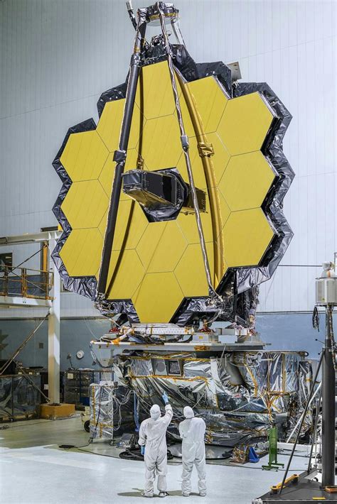 A New Thin Lensed Telescope Design Could Far Surpass James Webb