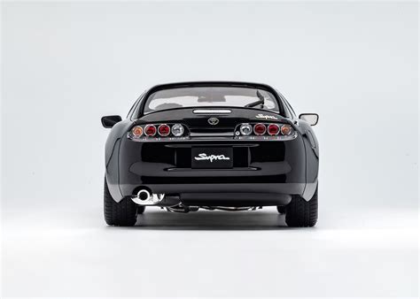 Gallery Lcd Models Europe