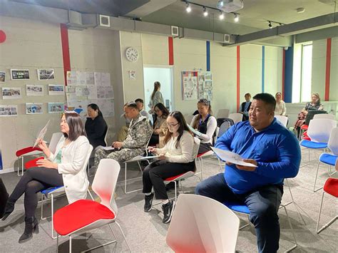 Эрдэнэт Нийтийн Номын Сан Эрдэнэт Нийтийн Номын Сан