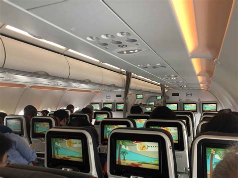 Review Turkish Airlines Economy Istanbul Paris A321neo