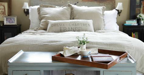 Изножье кровати: 7 вариантов оформления - archidea.com.ua