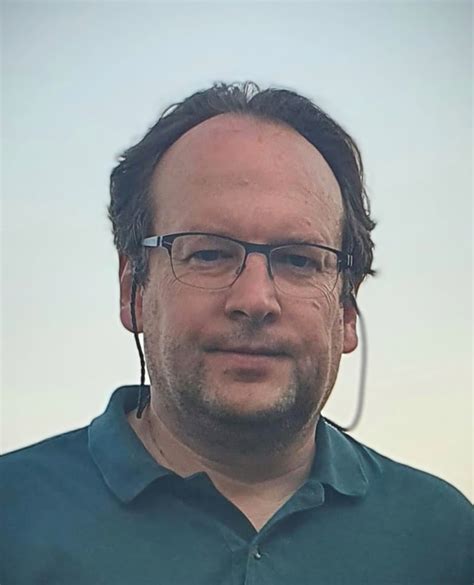 anton nakov economist