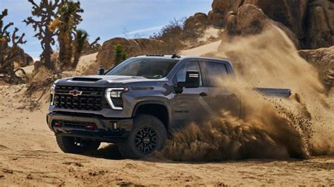 Nova Chevrolet Silverado Hd Zr2 Tem Pneus De 35″ E Puxa 9 Toneladas Quatro Rodas
