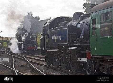 41312 Ivatt 2mt Class Prairie Tank 2 6 2t In Front With Br Standard Class 5 5mt 4 6 0 73096