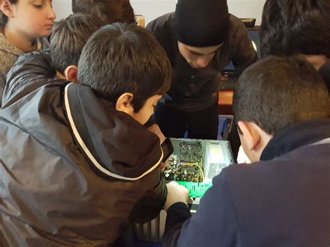 საზოგადოებრივი კოლეჯი ელიტი სსიპ ქალაქ ქუთაისის N24 საჯარო სკოლაში 2017 წლის 22 დეკემბერს