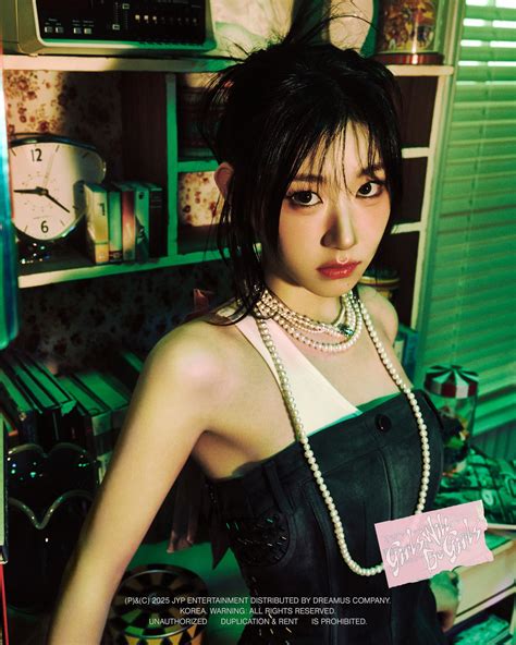 Itzy Itzy Added A New Photo