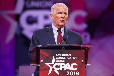 Oliver North Secretly Marries Fawn Hall His Document Shredding
