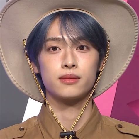 Gaon Xdinary Heroes In 2025 Hero Keyboardist All Hero