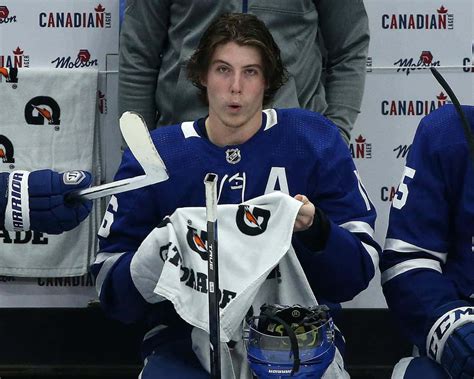 Download Mitchell Marner In The Bench Wallpaper