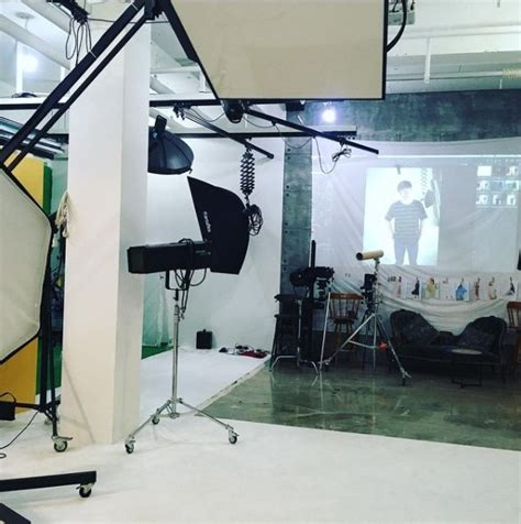 코틴스 2021년 1월 18일 오후 포쉬스튜디오에서 권진혁 대표 부밍tv 박서일 대표와 미팅을