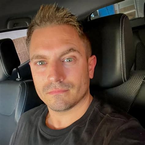 Aday Aday003 • Threads Say More