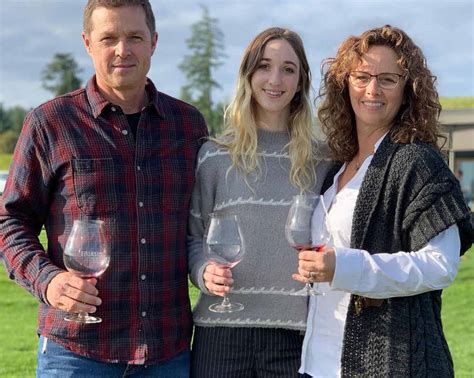 Eric Close Biography Age Height Wife Mrdustbin