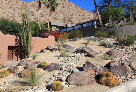 Decorative Landscape Rocks In Henderson Nv Desert Landscaping Stone