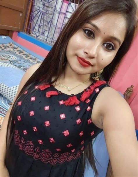 Kavya Indian Escort In Bangalore 6