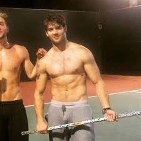 Steven R McQueen WB Shirtless Wet Nude Hot Sexy