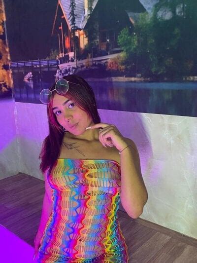 Sex Elixir主播：免费直播性爱表演和聊天 Stripchat