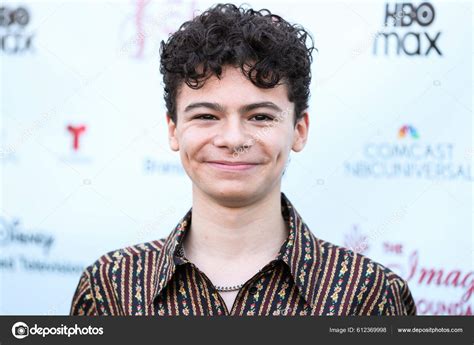 Raphael Alejandro Arrives 37th Annual Imagen Awards Held Plaza Cultura — Stock Editorial Photo