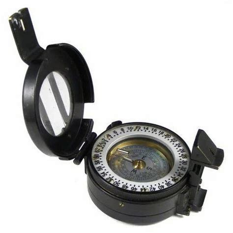 Prismatic Compass Sizediameter 85 X 60 X 34mm At Best Price In Annavasal