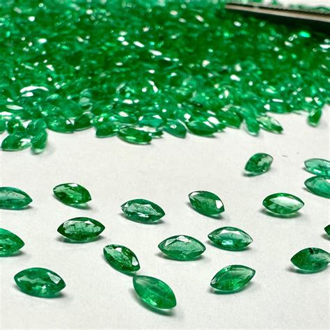 4x2 Mm Emerald Marquise Shape Sanjay Bairathi Gems Jaipur