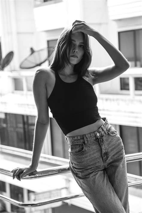 Emelie Agencia Model Management