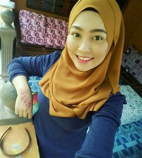 Mamah Muda Berjilbab Ditambah Bugil Dengan Gaya Binal | Skandal Foto Bokep ABG | Situs Film ...