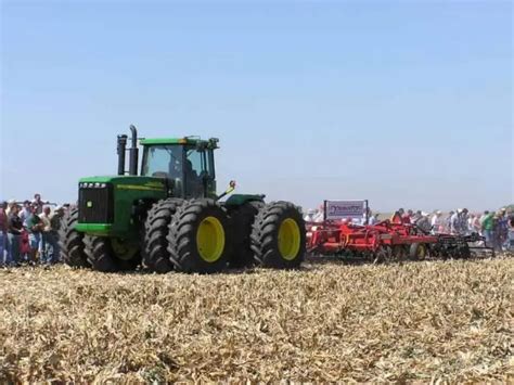 Chisel Plow Advantages Characteristics Types And Reviews Agriculture