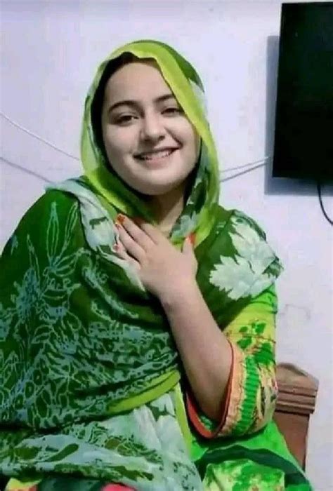 Cute Girl Pakistan Video