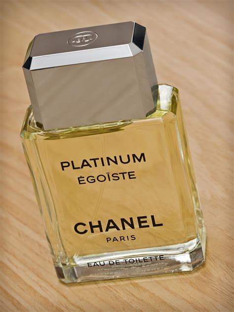 Egoiste Platinum Chanel κολόνια - ένα άρωμα για άνδρες 1993