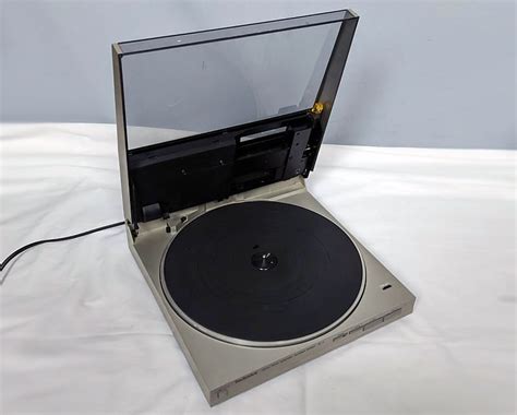 Technics SL Fully Automatic Direct Drive Turntable W Reverb
