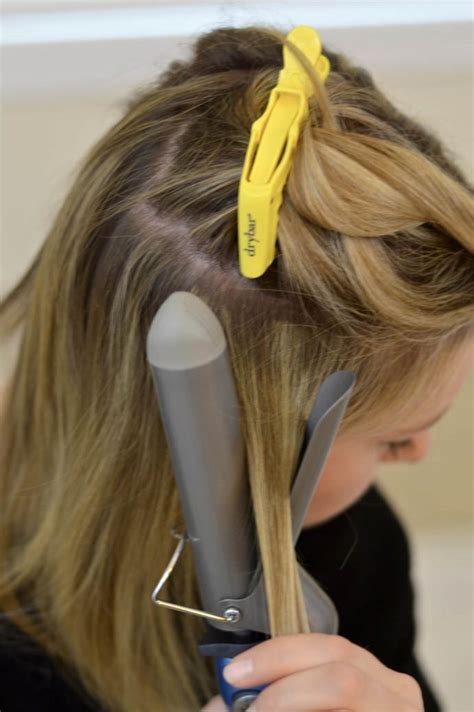 Create Loose Curls In Minutes A Blonde S Moment