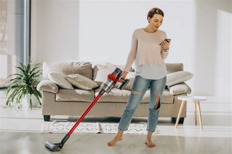 15 Vacuum Cleaner Alternatives To Rethink House Cleaning