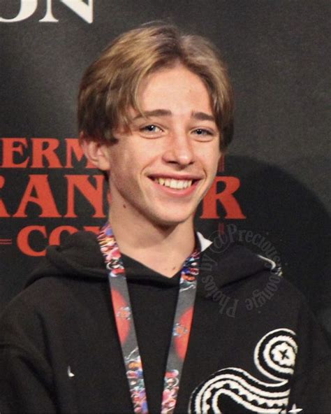 Pin By 🎸🐴𝑳𝒊𝒍𝒍𝒚🎸🐴 On Raphael Luce Raphael Poses Cutie Patootie