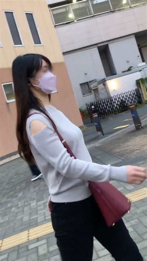 【横からの眺め212】細身のセクシーお姉さんは隠れ巨乳！ Pandg