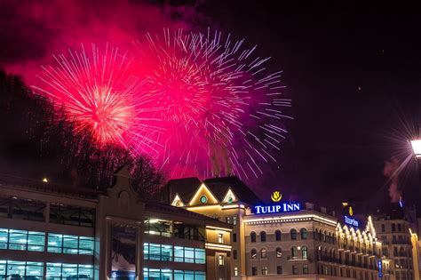 Консультант по туризму и Консультант по туризму и отдыху