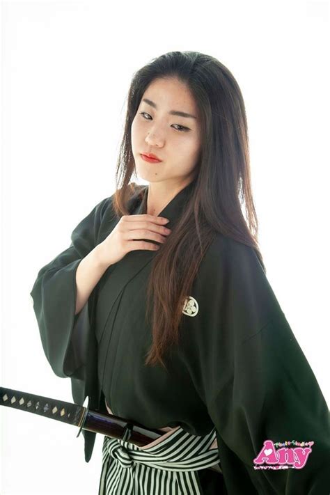 美しい女流剣士 Gyaru fashion Female samurai Warrior woman