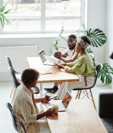 One Phrase That Shuts Down Passive Aggressive Co Workers Yourtango